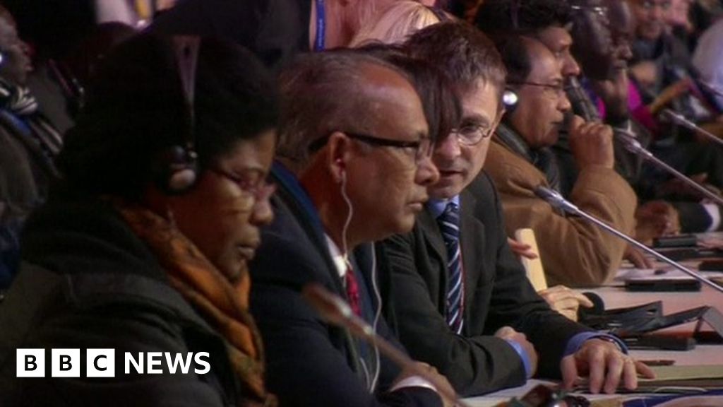 COP21: 'Extremely close to an agreement' despite delays - BBC News