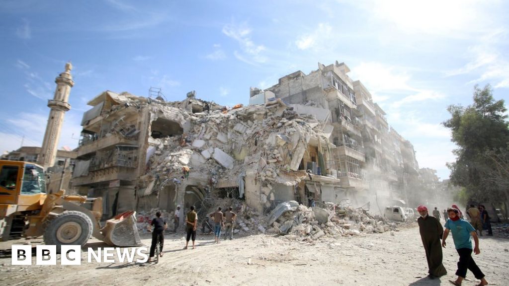 Syria War Russia Announces Aleppo Humanitarian Pause Bbc News