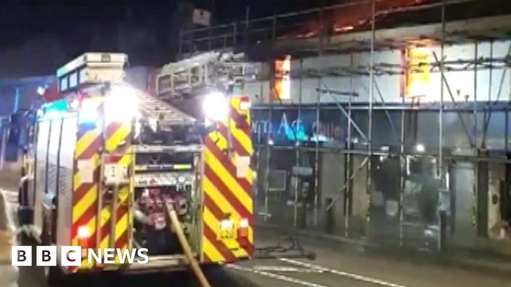 Arson arrest over Padiham art gallery fire - BBC News