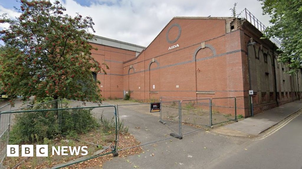 Derby empty factory film studio plans move forward - BBC News