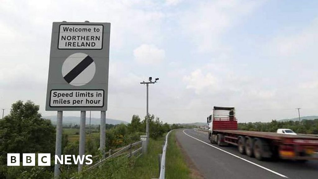 Brexit talks on Irish border to begin in Brussels