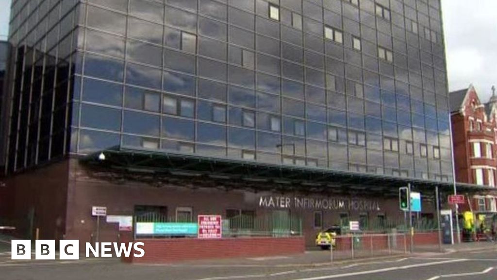 Mater Hospital children move may be permanent - BBC News