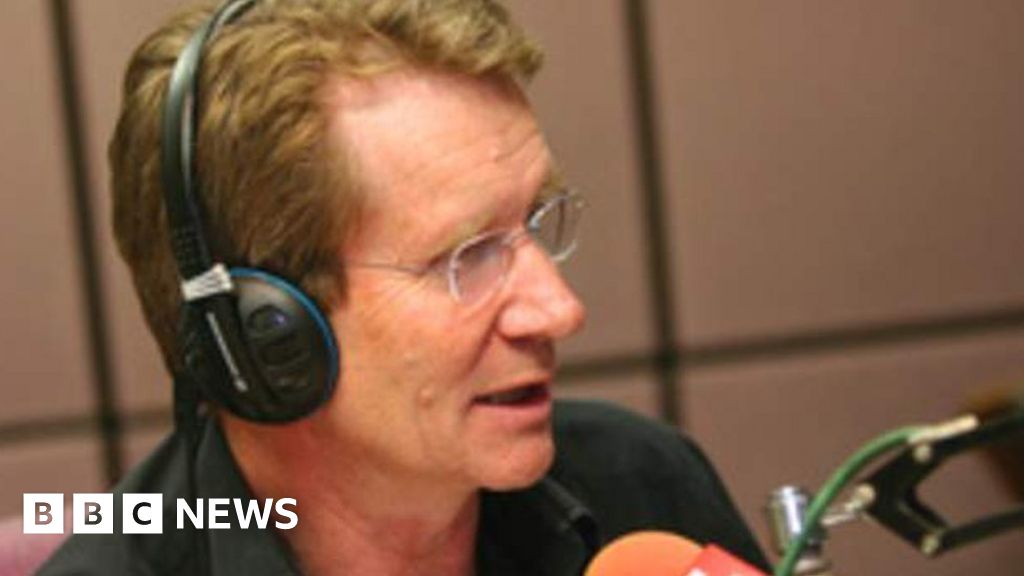 Former This Morning presenter Stephen Rhodes dies from motor neurone ...