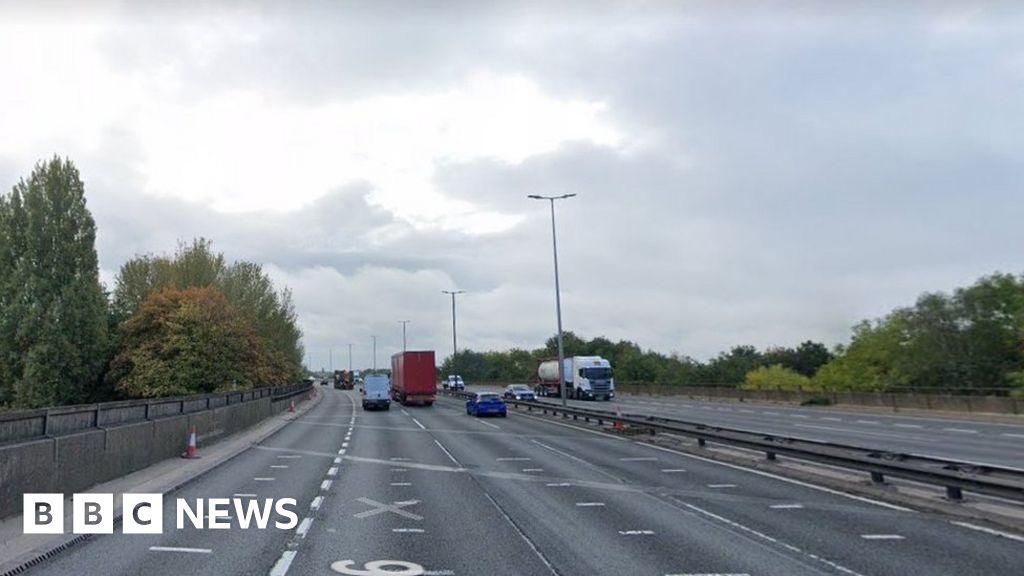 M6 reopens after crash between lorry and motorbike - BBC News