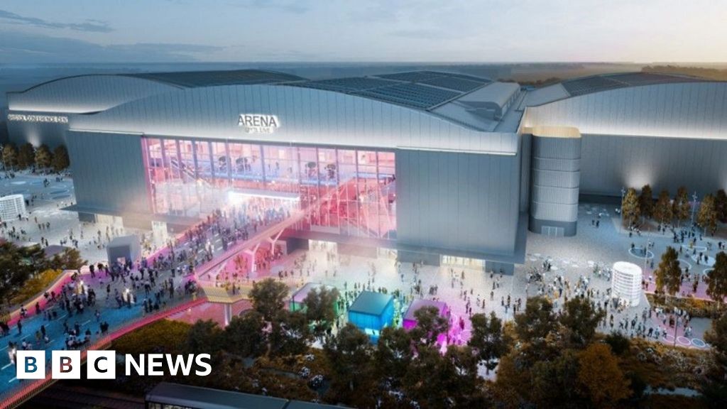 Bristol Arena could open in 2027 as plans 'progress' - BBC News