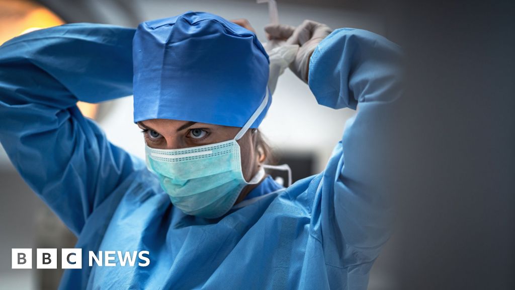 NI health service: Hospital beds could be cut, health bosses warn