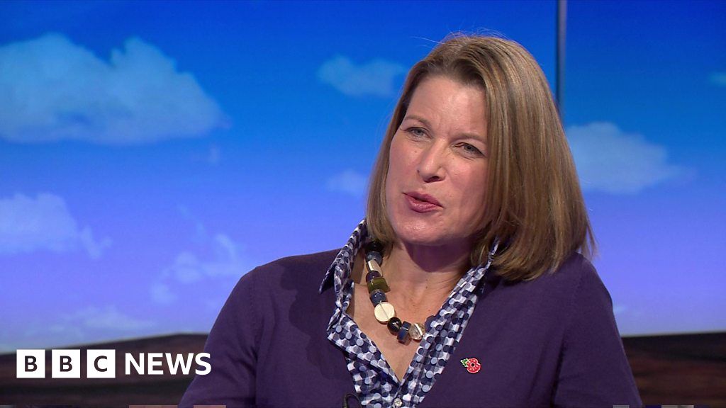 Economist Stephanie Flanders UK financial forecasts - BBC News