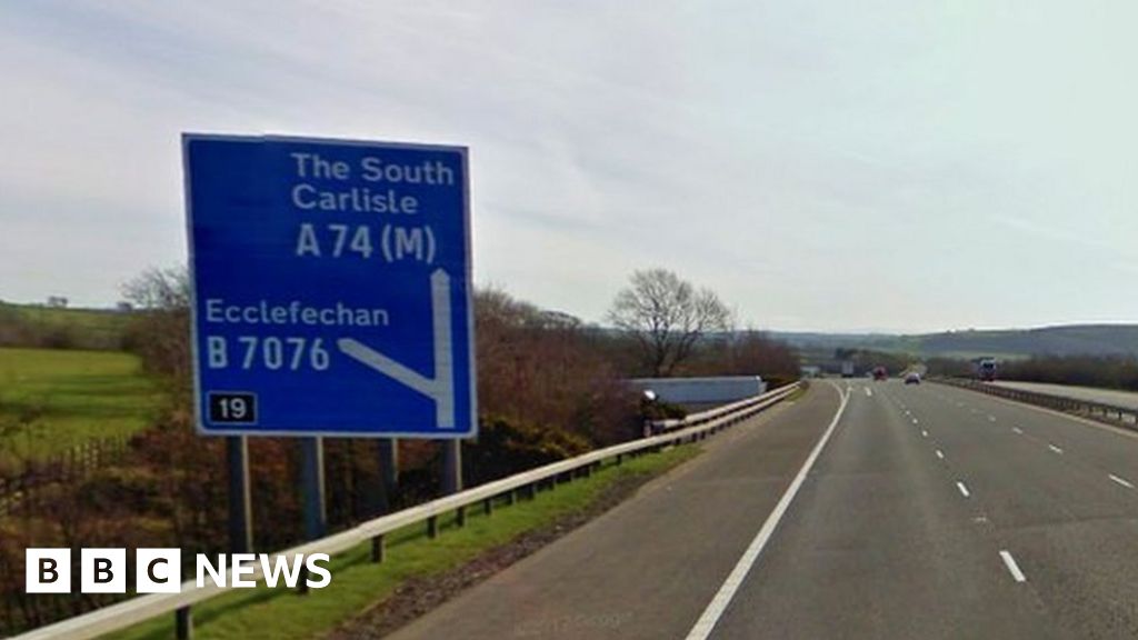 Police appeal over 140mph car convoy on M74 at Ecclefechan