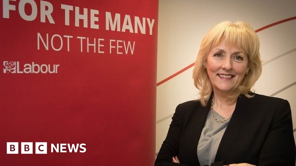 Jennie Formby: Labour's new general secretary - BBC News