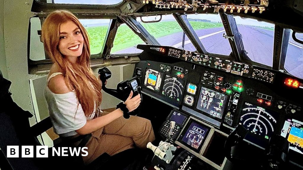 Miss England's dream to inspire young female pilots - BBC News