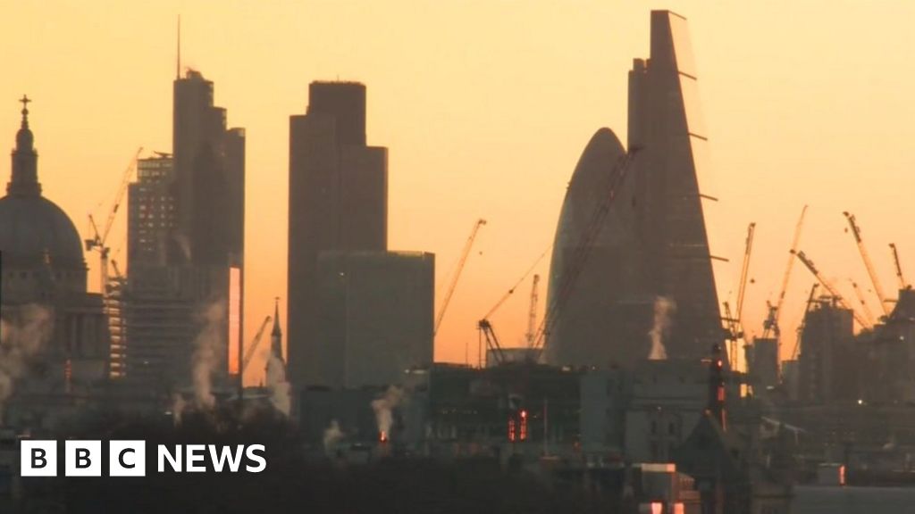Three effects of Brexit on the City of London - BBC News