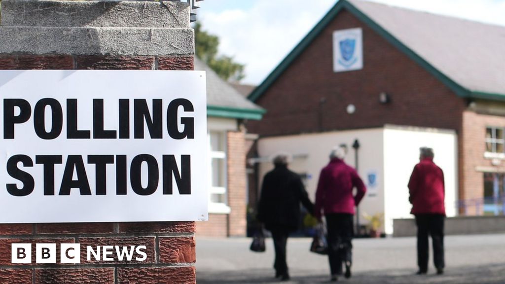 Some NI parties 'strapped for cash' after election overload - BBC News