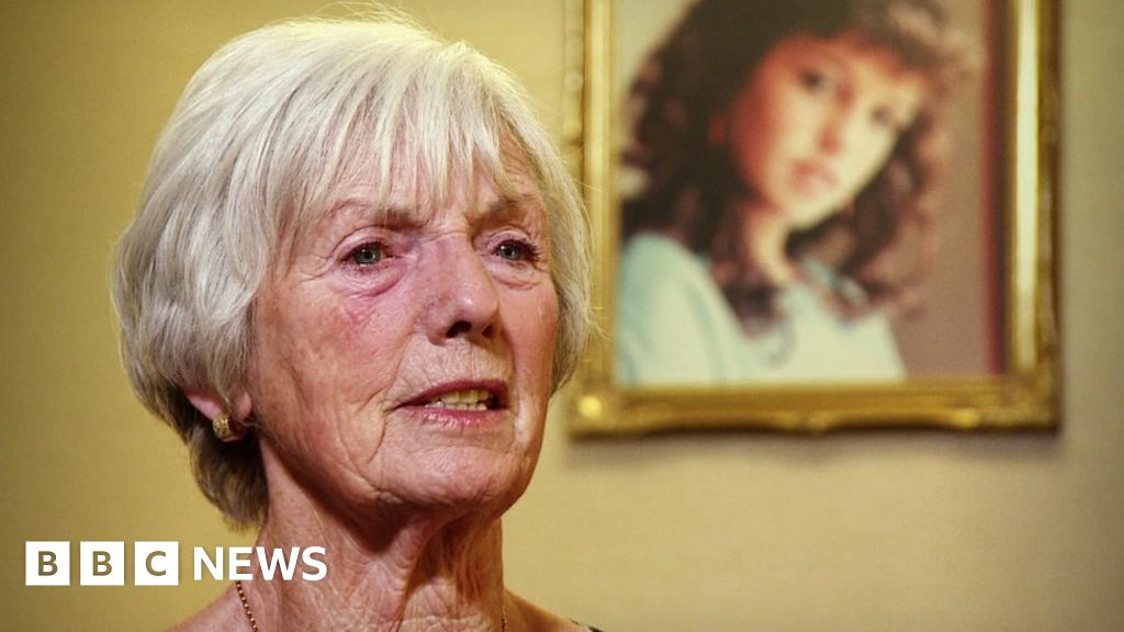 Helen McCourt: Mother tells killer Ian Simms 'Give me my child back ...