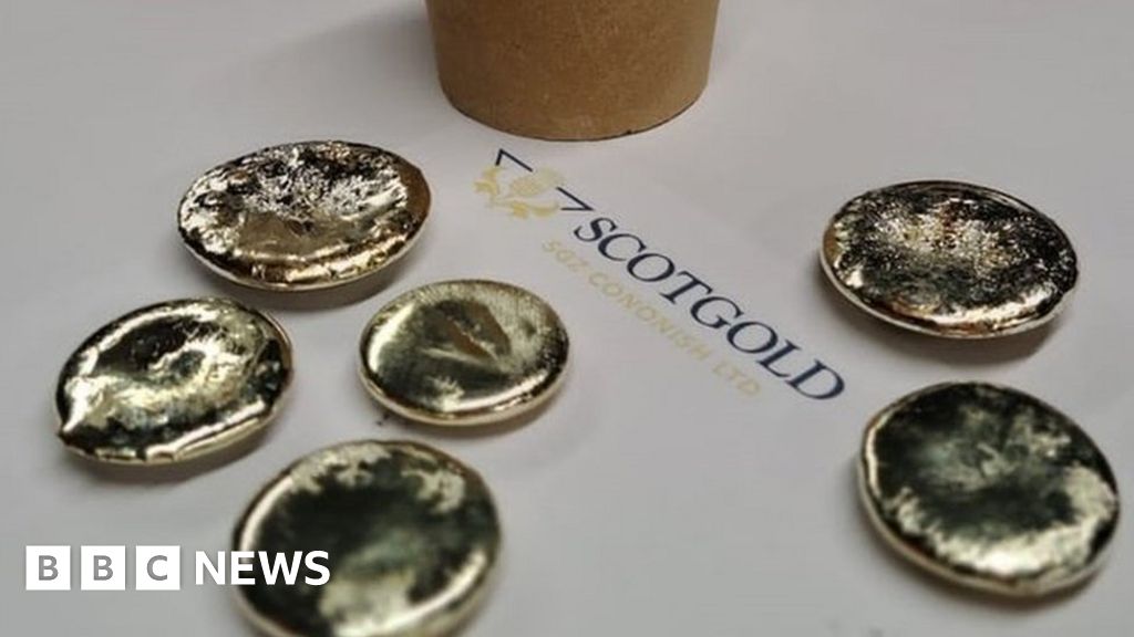 Extraction from Scotland's only gold mine ramped up - BBC News