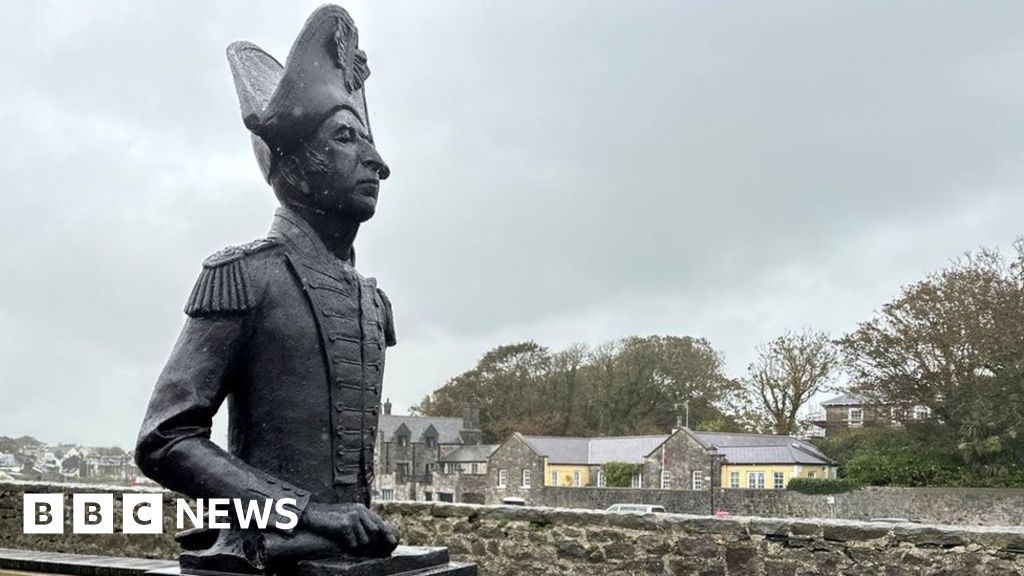 Captain John Quilliam: 'Senseless vandalism' of statue condemned - BBC News