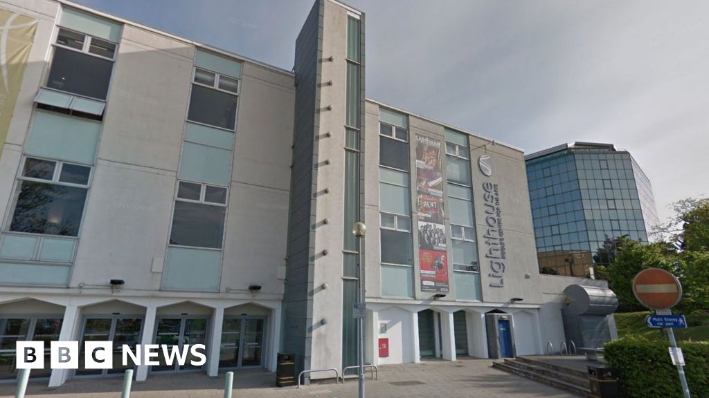 Poole's Lighthouse theatre damaged by sprinkler accident - BBC News