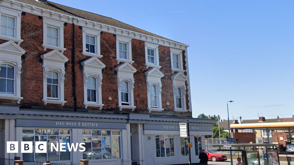 Plan for multiple occupancy house in Hull turned down - BBC News