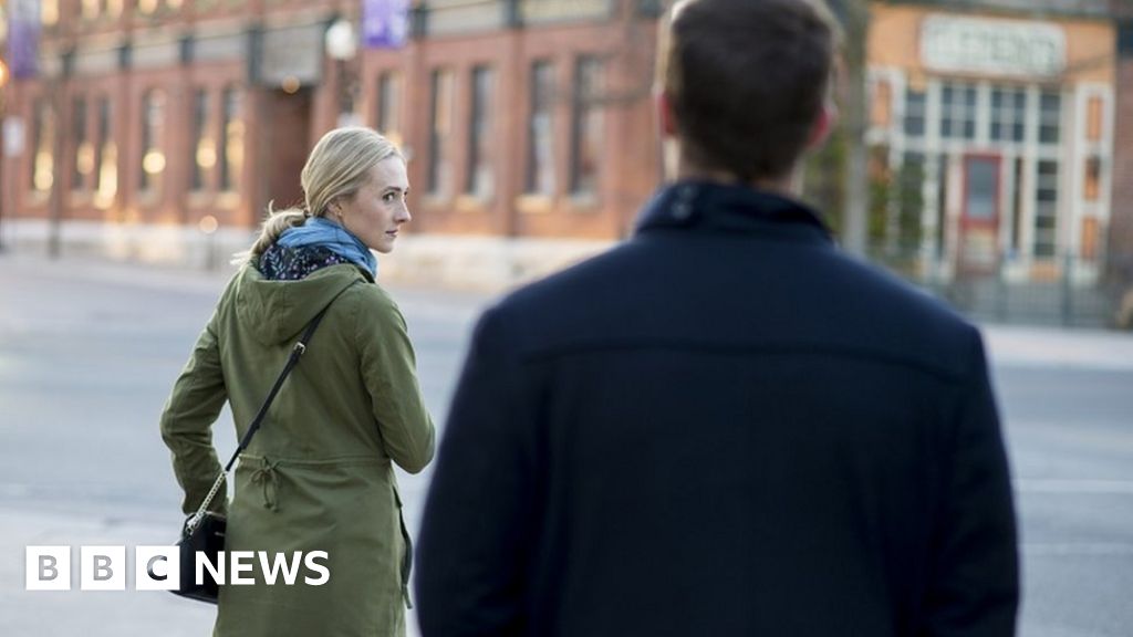 Stalking: New order for stalker investigations has 'teeth' - BBC News