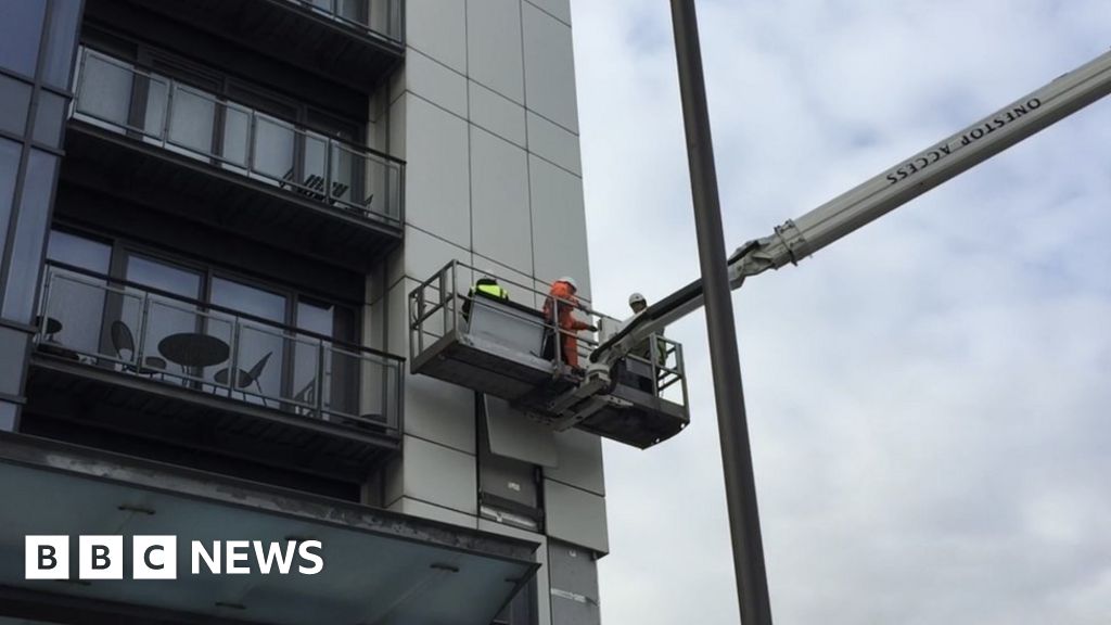 Residents count cost of Grenfell-style cladding - BBC News