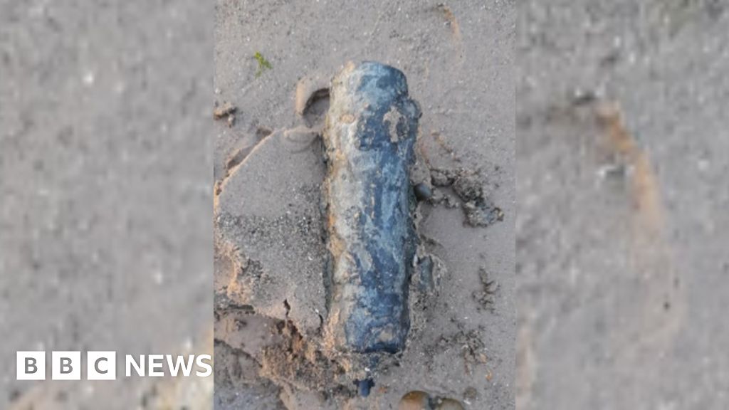 Live explosive found on Seascale beach destroyed by bomb team - BBC News