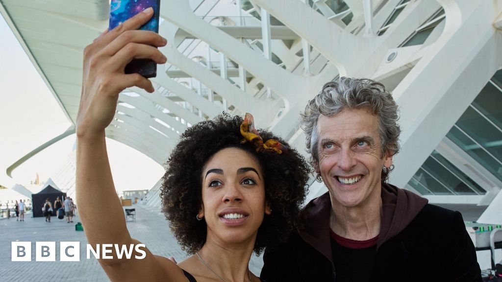 Entertainment week in pictures: 23 - 29 July - BBC News