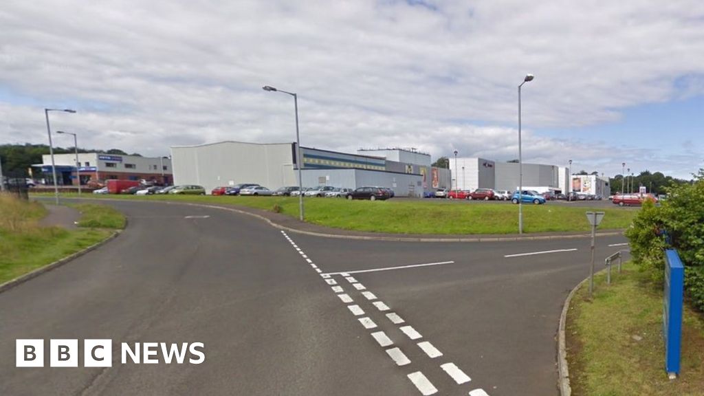 Boy, 14, arrested over 'serious crime' in Coleraine - BBC News