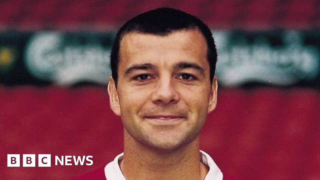 Ex-Liverpool FC's Steve Harkness banned from driving