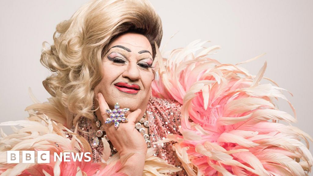 Stockton's first Pride event to 'set a precedent' for the future - BBC News