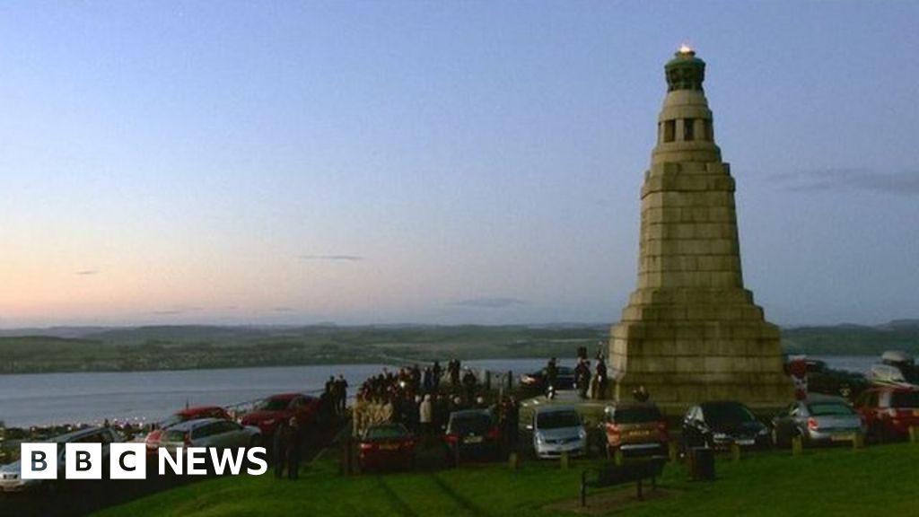 Battle of Loos centenary events get under way in Dundee - BBC News