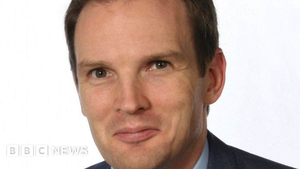 Conservative MP Daniel Poulter 'on sick leave' - BBC News
