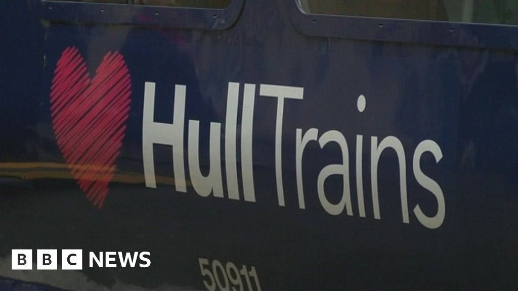 Hull Trains cancels all trains to London on Saturday - BBC News
