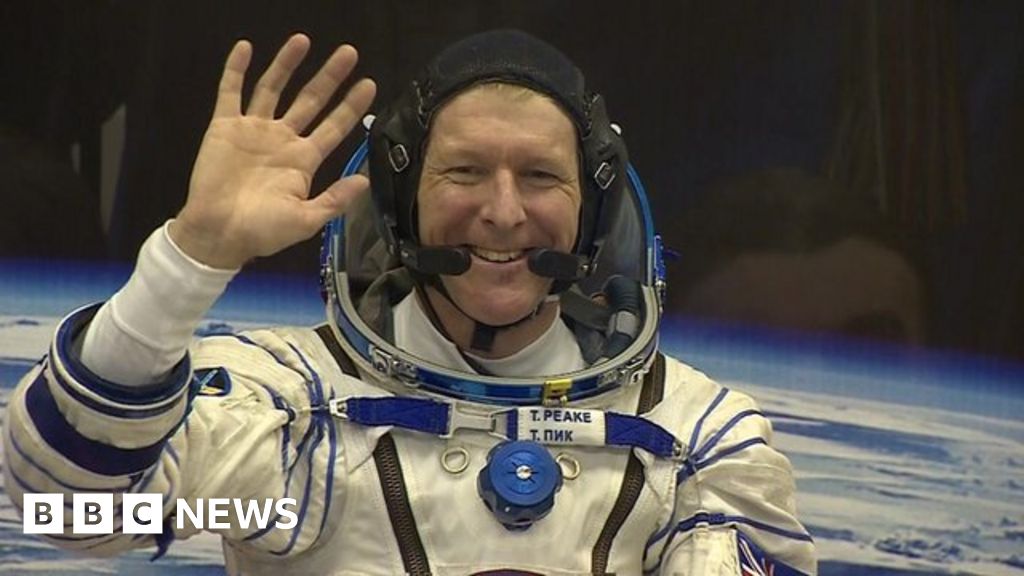 Major Peake's boss: 'Tim was ready to go to Space' - BBC News