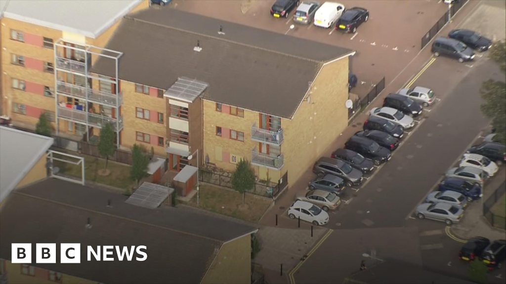 Tracking Stephen Port's movements from his flat to where he dumped his ...