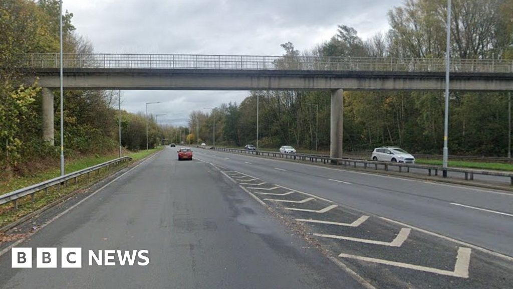 Appeal after cyclist struck by car in Preston seriously hurt