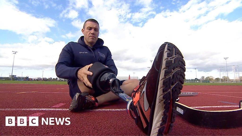 South Yorkshire amputee aims for Paralympic games - BBC News