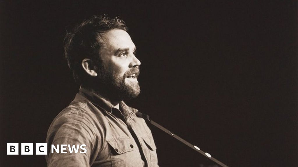 Frightened Rabbit: Image of Scott Hutchison on display at portrait ...