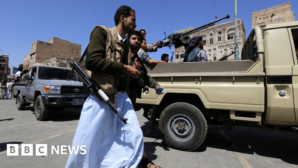 Yemen Conflict Houthis Blocking Taiz Aid Deliveries Bbc News