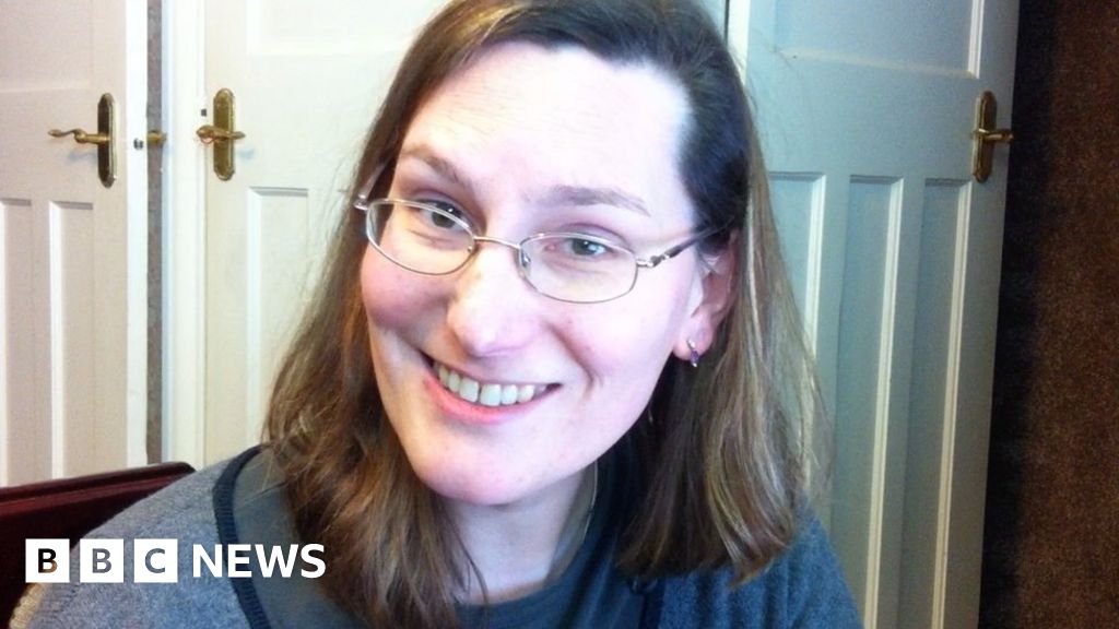 Bolton transgender councillor comment treated as hate incident - BBC News