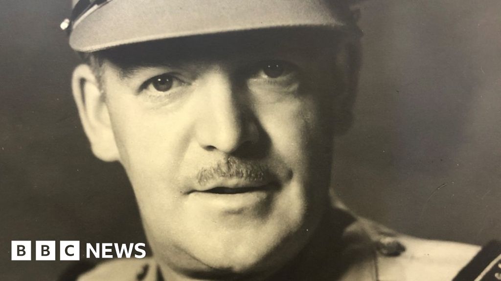 Oxford University collecting for World War Two archive