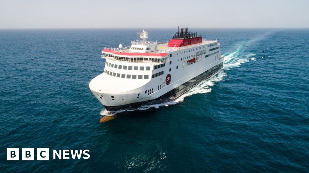 Isle of Man ferry passenger numbers in 2023 highest for 16 years - BBC News