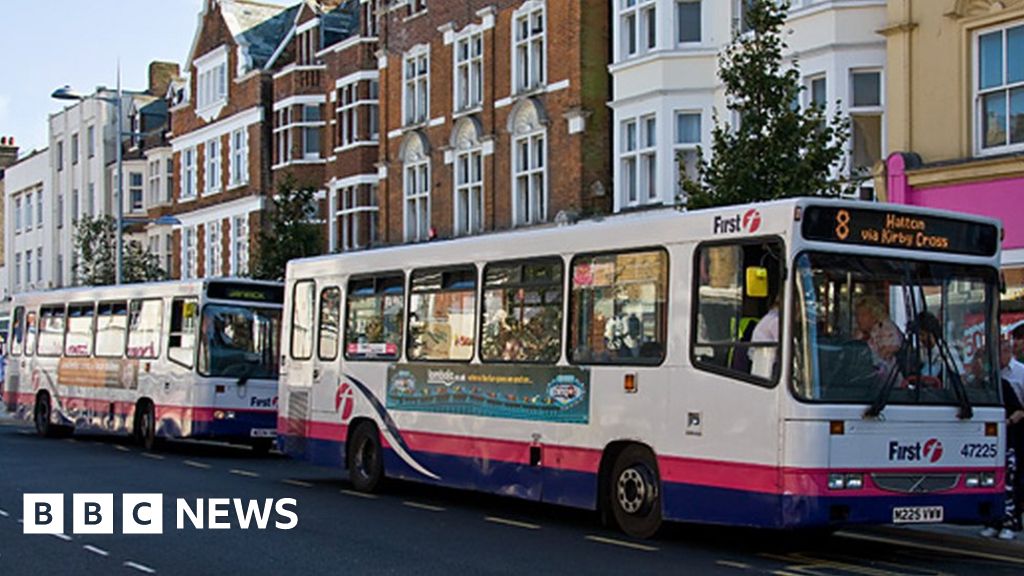 Cocaine-test bus driver wins unfair dismissal case - BBC News