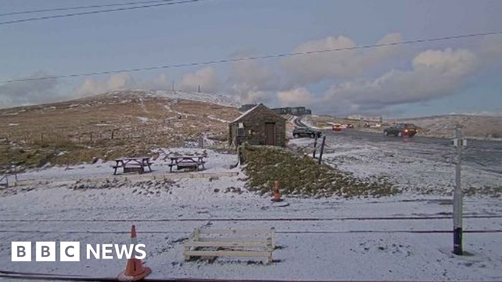 Isle of Man Mountain Road reopens after closure due to sheet ice Isle of Man Mountain Road reopens after closure due to sheet ice