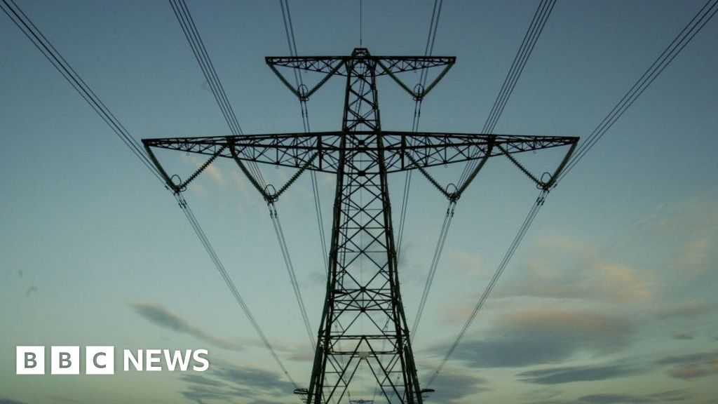 Power cuts and travel disrupted as Storm Jocelyn hits region - BBC News