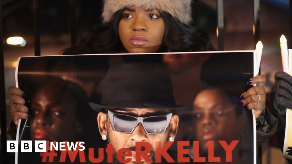 Surviving R Kelly makers: 'This isn't where the story ends' - BBC News
