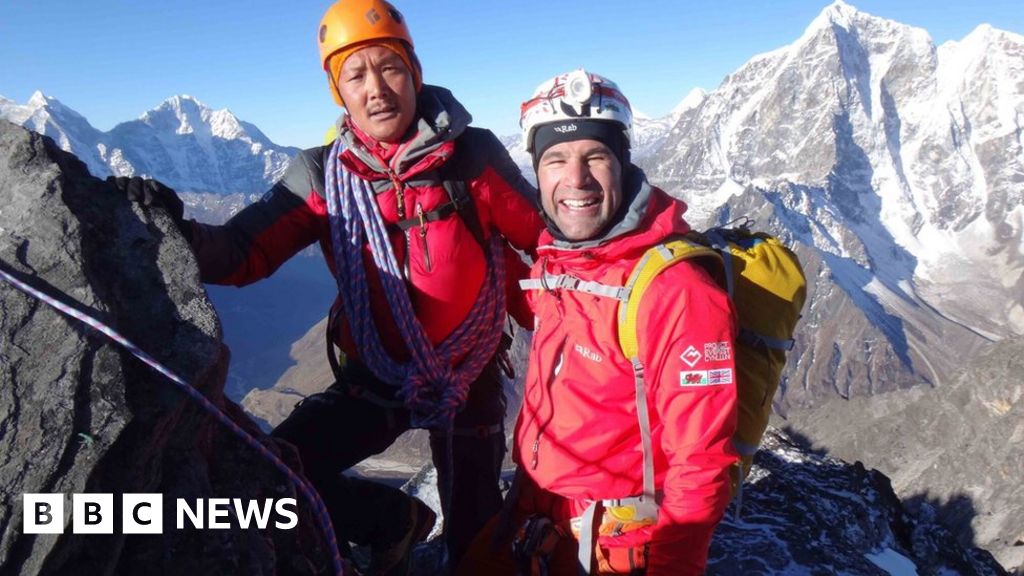 Everest explorer Richard Parks a 'ticking time bomb' - BBC News