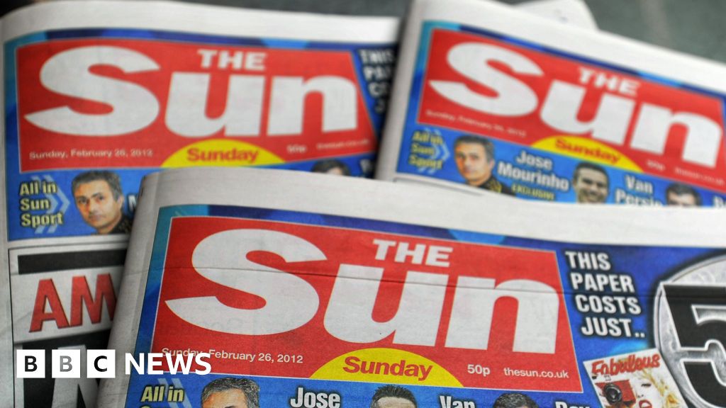 Celebrity injunction: Sun on Sunday publisher makes payment - BBC News