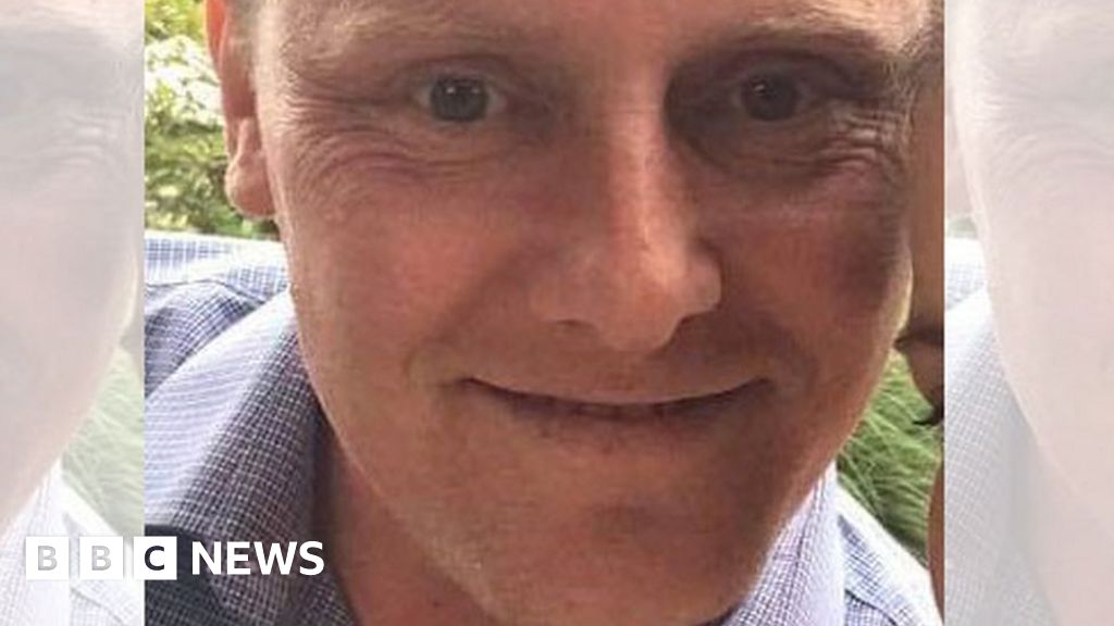 'Devoted dad' Philip Long suffered blunt force injury - BBC News