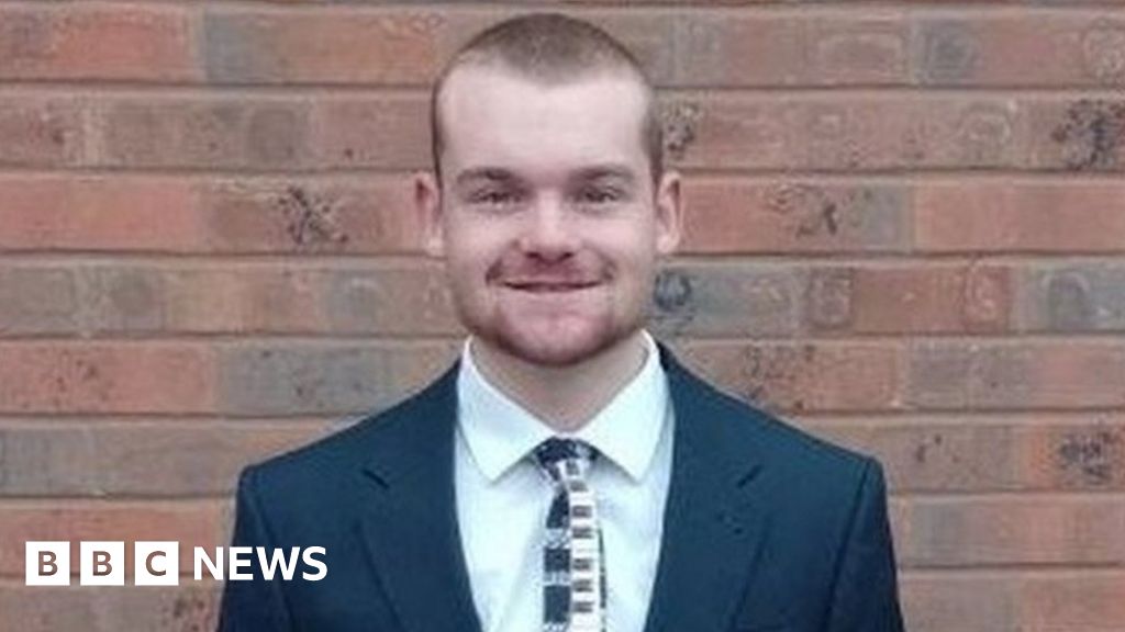 Evidence suggests missing Newbold teen never got out of quarry, say police