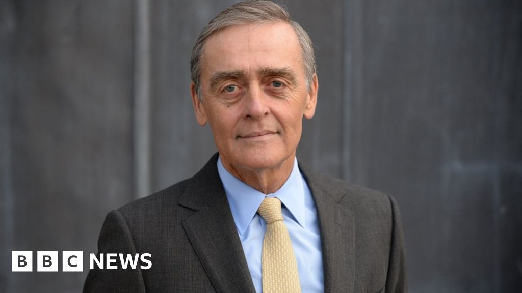 UK's 3rd richest man dies - BBC News