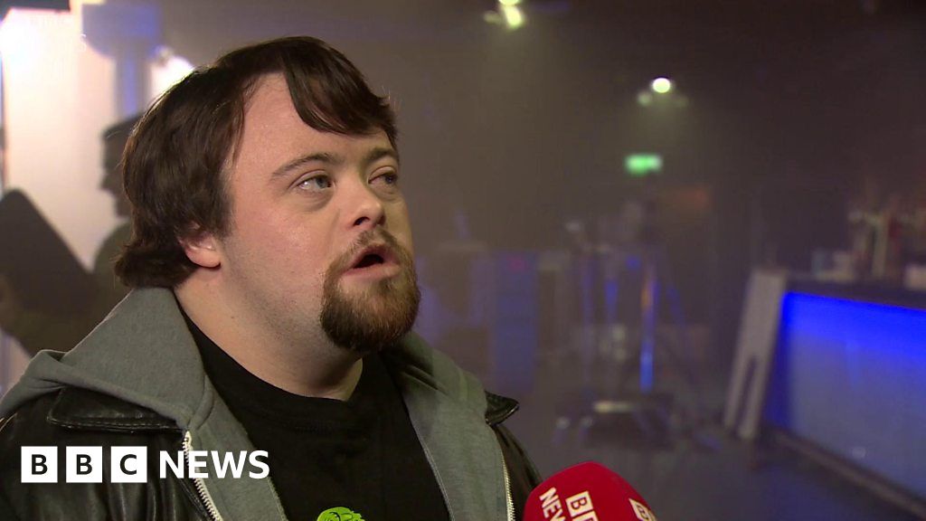 Ups and Downs: Actor James Martin lands first TV role - BBC News